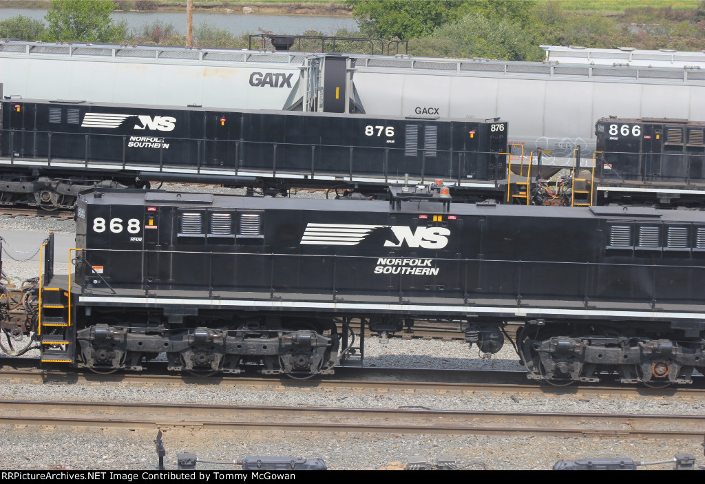 NS 868
